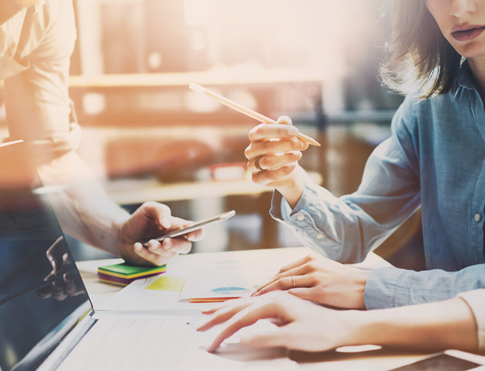 6 Benefits Of Walk-In Tech Bar Or Lounge